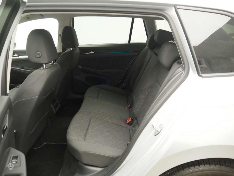 Grey Volkswagen Golf 2021 in Vilnius, with an engine capacity of 1.50 L and mileage of 137 thousand km for 14900 €, photo 16 on AUTOMOTO.COM.LV