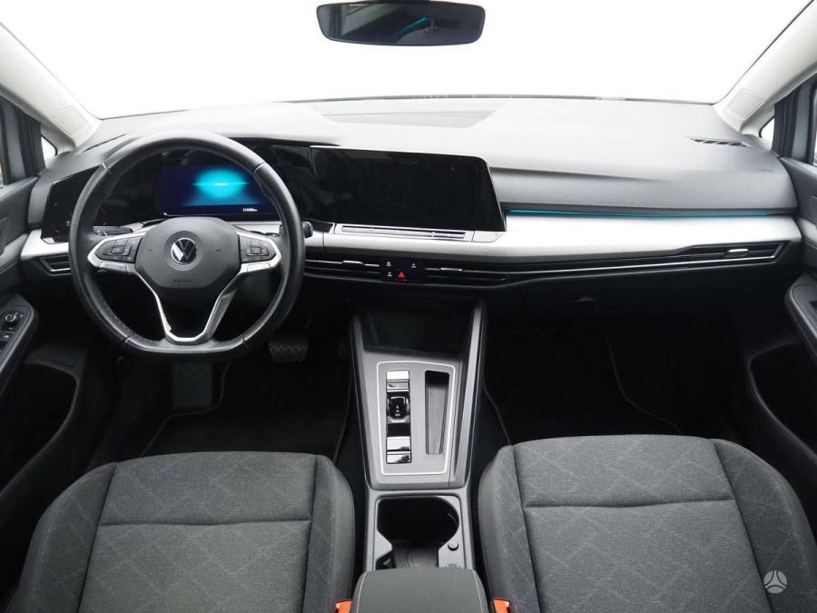 Grey Volkswagen Golf 2021 in Vilnius, with an engine capacity of 1.50 L and mileage of 137 thousand km for 14900 €, photo 18 on AUTOMOTO.COM.LV