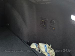 Grey Volkswagen Golf 2021 in Tallinn, with an engine capacity of 2.00 L and mileage of 185 thousand km for 16500 €, photo 9 on AUTOMOTO.COM.LV