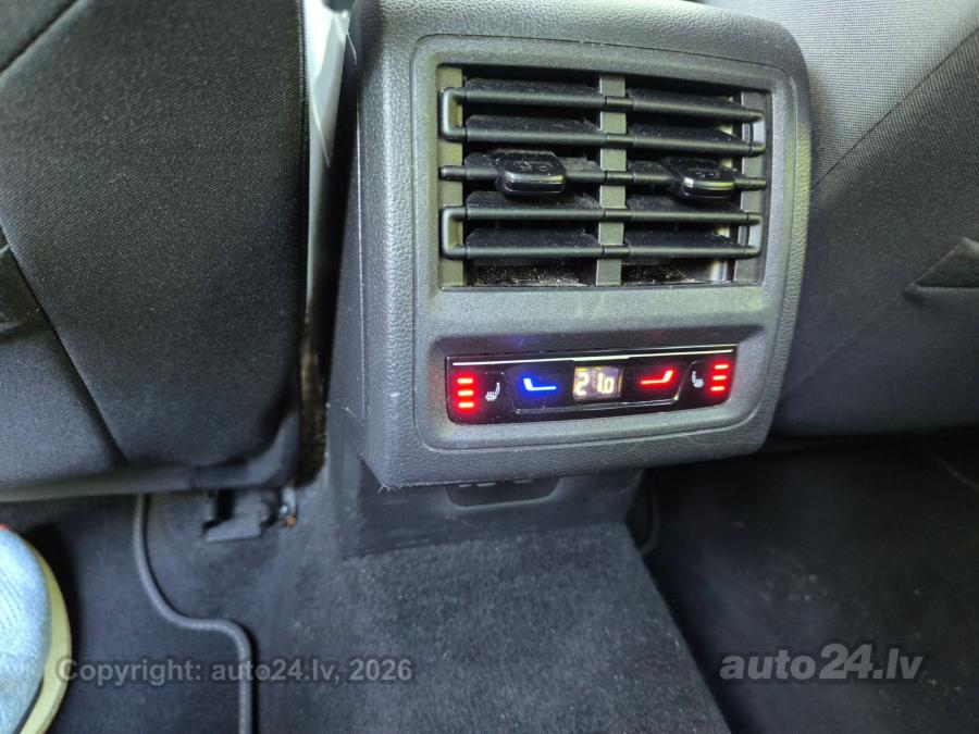 Grey Volkswagen Golf 2021 in Tallinn, with an engine capacity of 2.00 L and mileage of 185 thousand km for 16500 €, photo 18 on AUTOMOTO.COM.LV