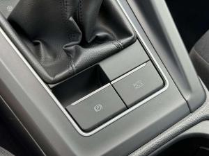 Pelēks Volkswagen Golf 2021 Viļņa, ar dzinēja tilpumu 1.97 L un nobraukumu 162 tūkst. km par 12999 €, foto 32 vietnē AUTOMOTO.COM.LV