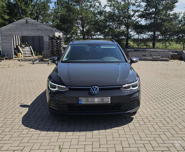Grey Volkswagen Golf 2021 in Vilnius, with an engine capacity of 1.97 L and mileage of 233 thousand km for 12300 €, photo 2 on AUTOMOTO.COM.LV