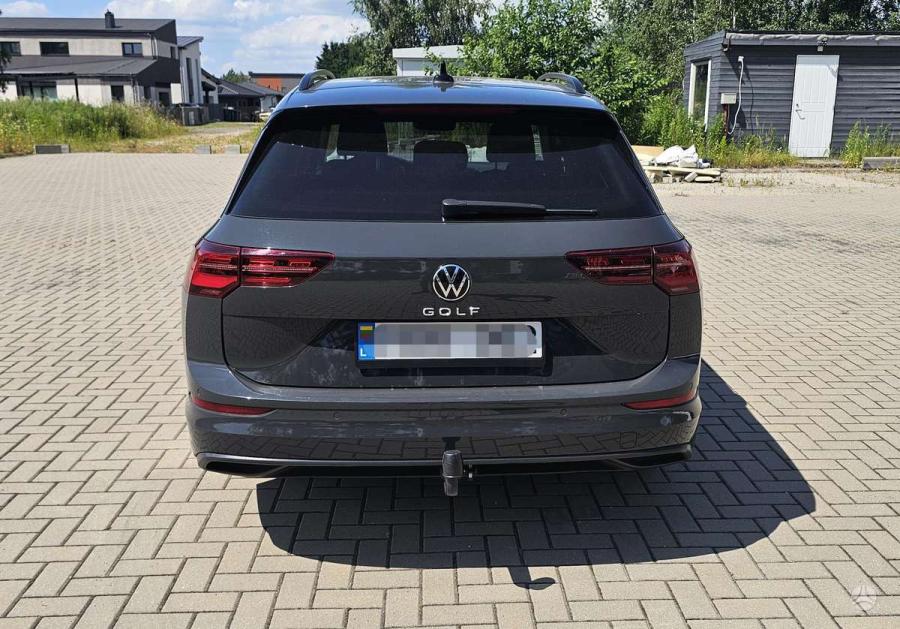Grey Volkswagen Golf 2021 in Vilnius, with an engine capacity of 1.97 L and mileage of 233 thousand km for 12300 €, photo 7 on AUTOMOTO.COM.LV