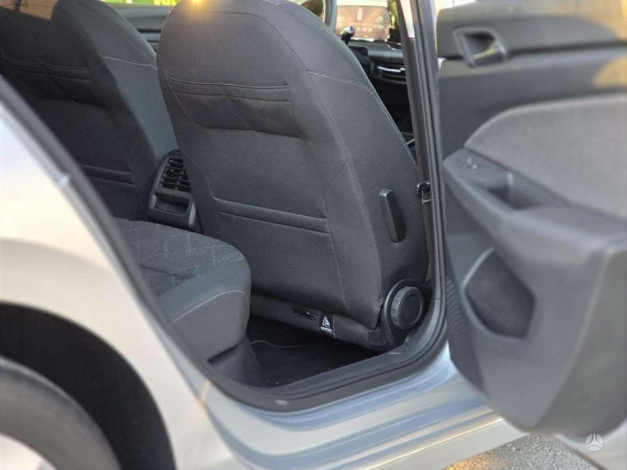 Pelēks Volkswagen Golf 2021 Viļņa, ar dzinēja tilpumu 1.97 L un nobraukumu 226 tūkst. km par 12200 €, foto 13 vietnē AUTOMOTO.COM.LV