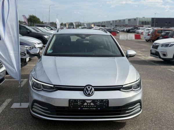 Grey Volkswagen Golf 2021 in Vilnius, with an engine capacity of 1.97 L and mileage of 228 thousand km for 11999 €, photo 2 on AUTOMOTO.COM.LV