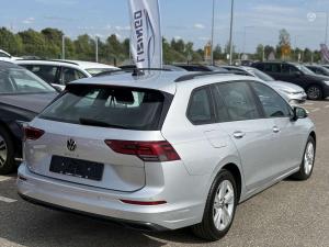Grey Volkswagen Golf 2021 in Vilnius, with an engine capacity of 1.97 L and mileage of 228 thousand km for 11999 €, photo 8 on AUTOMOTO.COM.LV