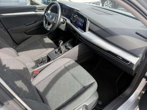 Grey Volkswagen Golf 2021 in Vilnius, with an engine capacity of 1.97 L and mileage of 228 thousand km for 11999 €, photo 13 on AUTOMOTO.COM.LV