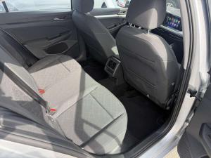 Grey Volkswagen Golf 2021 in Vilnius, with an engine capacity of 1.97 L and mileage of 228 thousand km for 11999 €, photo 14 on AUTOMOTO.COM.LV