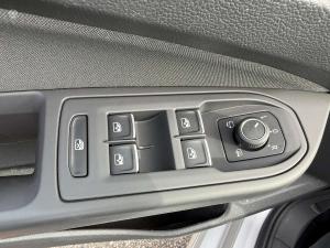 Grey Volkswagen Golf 2021 in Vilnius, with an engine capacity of 1.97 L and mileage of 228 thousand km for 11999 €, photo 18 on AUTOMOTO.COM.LV