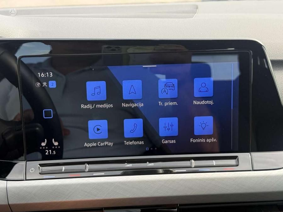 Grey Volkswagen Golf 2021 in Vilnius, with an engine capacity of 1.97 L and mileage of 228 thousand km for 11999 €, photo 26 on AUTOMOTO.COM.LV
