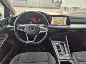 Grey Volkswagen Golf 2021 in Parnu, with an engine capacity of 2.00 L and mileage of 210 thousand km for 14700 €, photo 8 on AUTOMOTO.COM.LV