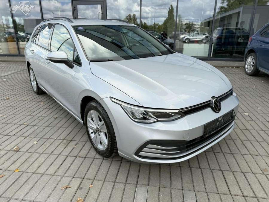 Grey Volkswagen Golf 2021 in Kaunas, with an engine capacity of 1.00 L and mileage of 220 thousand km for 10800 €, photo 3 on AUTOMOTO.COM.LV