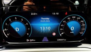 Grey Volkswagen Golf 2021 in Kaunas, with an engine capacity of 1.00 L and mileage of 220 thousand km for 10800 €, photo 7 on AUTOMOTO.COM.LV