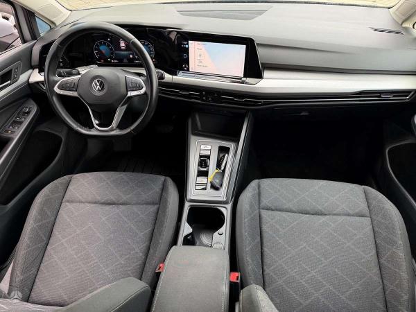 Grey Volkswagen Golf 2021 in Kaunas, with an engine capacity of 1.00 L and mileage of 220 thousand km for 10800 €, photo 8 on AUTOMOTO.COM.LV