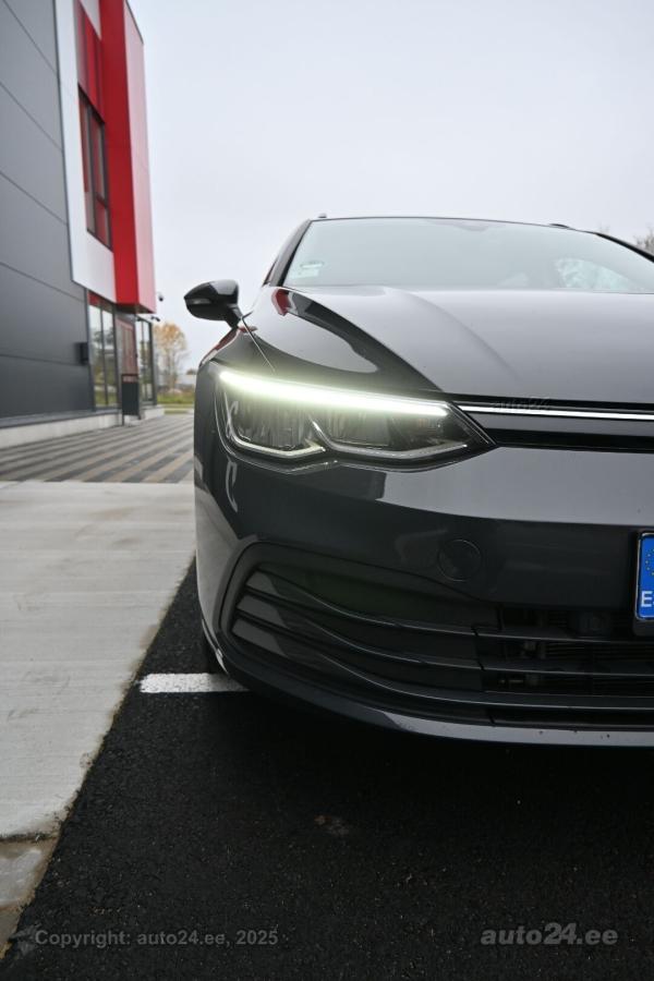Pelēks Volkswagen Golf 2022 Tallina, ar dzinēja tilpumu 2.00 L un nobraukumu 225 tūkst. km par 15499 €, foto 11 vietnē AUTOMOTO.COM.LV