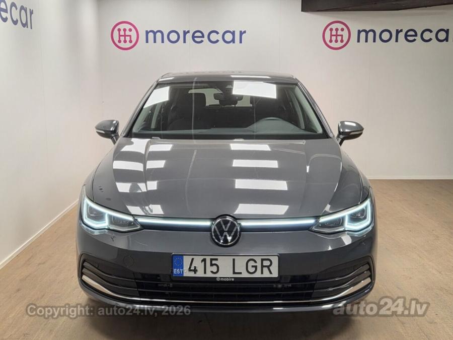 Pelēks Volkswagen Golf 2022 Tallina, ar dzinēja tilpumu 1.50 L un nobraukumu 96 tūkst. km par 20900 €, foto 2 vietnē AUTOMOTO.COM.LV