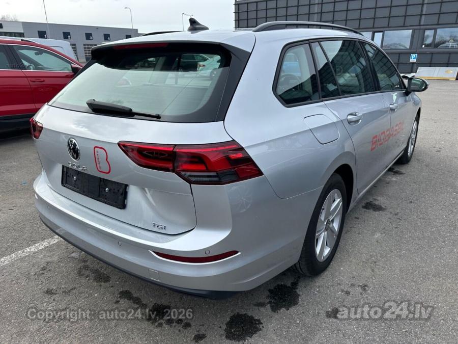 Grey Volkswagen Golf 2022 in Tartu, with an engine capacity of 1.50 L and mileage of 53 thousand km for 19999 €, photo 4 on AUTOMOTO.COM.LV