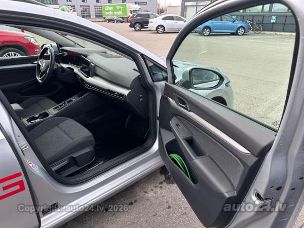 Grey Volkswagen Golf 2022 in Tartu, with an engine capacity of 1.50 L and mileage of 53 thousand km for 19999 €, photo 11 on AUTOMOTO.COM.LV
