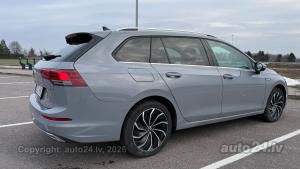 Grey Volkswagen Golf 2022 in Tallinn, with an engine capacity of 1.50 L and mileage of 56 thousand km for 24000 €, photo 3 on AUTOMOTO.COM.LV