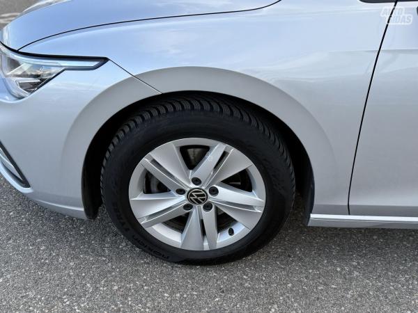 Grey Volkswagen Golf 2022 in Vilnius, with an engine capacity of 1.50 L and mileage of 186 thousand km for 14600 €, photo 9 on AUTOMOTO.COM.LV