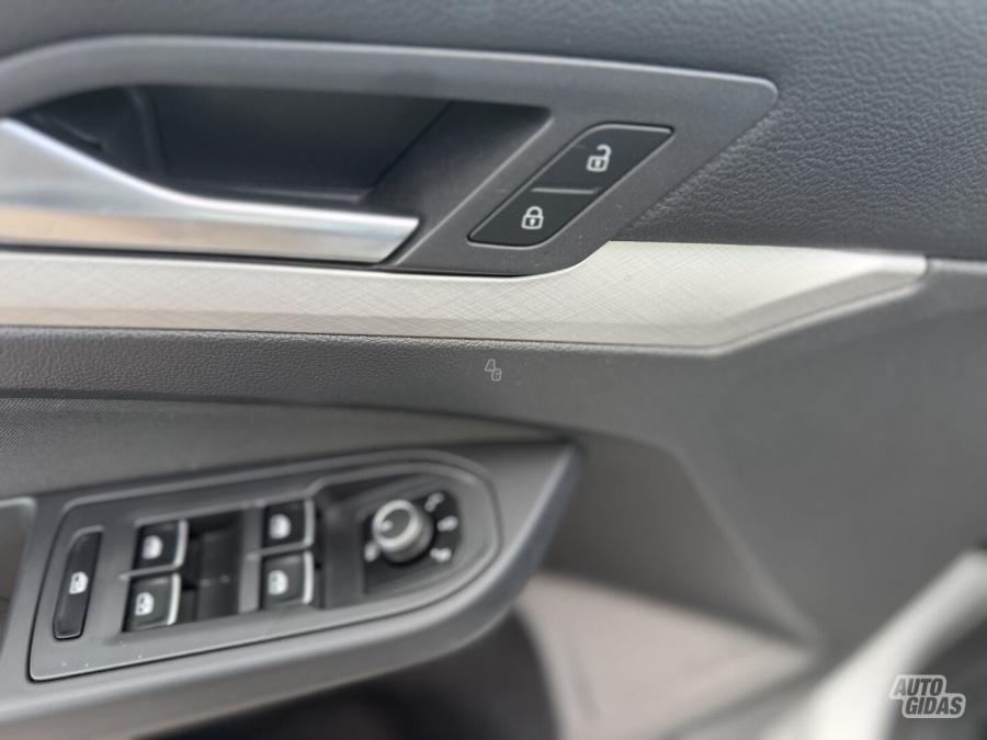 Grey Volkswagen Golf 2022 in Vilnius, with an engine capacity of 1.50 L and mileage of 186 thousand km for 14600 €, photo 18 on AUTOMOTO.COM.LV