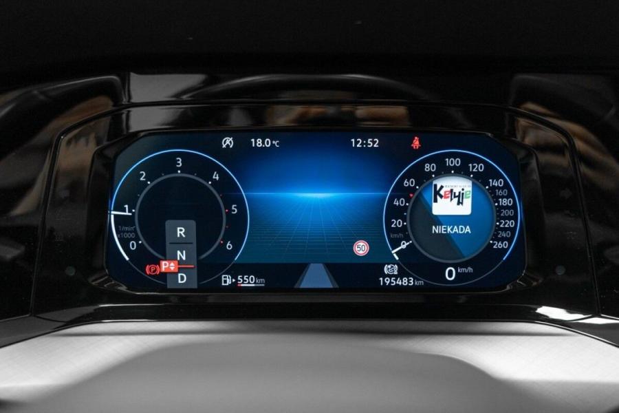 Pelēks Volkswagen Golf 2022 Viļņa, ar dzinēja tilpumu 2.00 L un nobraukumu 195 tūkst. km par 14900 €, foto 16 vietnē AUTOMOTO.COM.LV