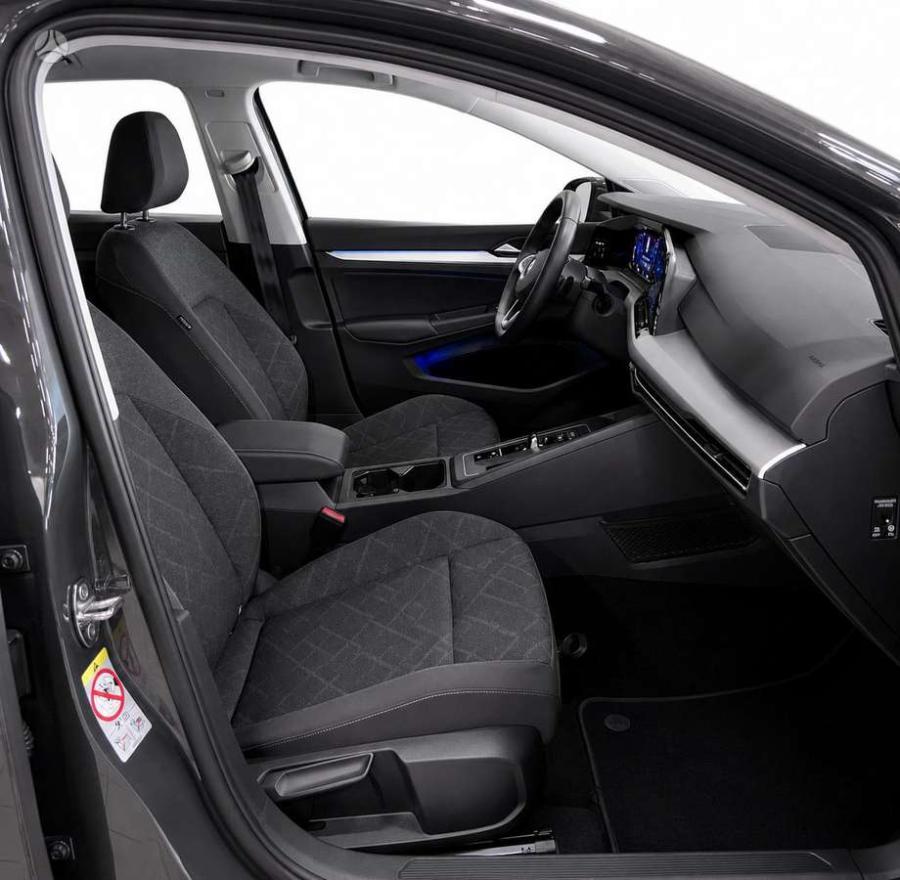 Pelēks Volkswagen Golf 2022 Kauņa, ar dzinēja tilpumu 1.97 L un nobraukumu 163 tūkst. km par 14400 €, foto 9 vietnē AUTOMOTO.COM.LV