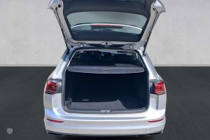 Grey Volkswagen Golf 2022 in Klaipeda, with an engine capacity of 2.00 L and mileage of 178 thousand km for 16500 €, photo 8 on AUTOMOTO.COM.LV