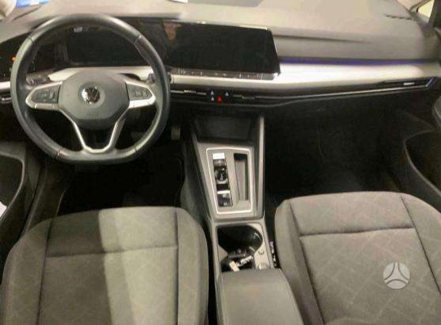 Grey Volkswagen Golf 2022 in Vilnius, with an engine capacity of 1.50 L and mileage of 143 thousand km for 15250 €, photo 8 on AUTOMOTO.COM.LV