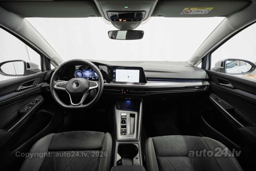 Grey Volkswagen Golf 2022 in Tallinn, with an engine capacity of 1.50 L and mileage of 145 thousand km for 19900 €, photo 10 on AUTOMOTO.COM.LV