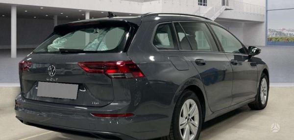 Volkswagen Golf 2022 Viļņa vietnē Pelēks Volkswagen Golf 2022 Viļņa, ar dzinēja tilpumu 1.50 L un nobraukumu 50 tūkst. km par 20090 €, foto 3 vietnē AUTOMOTO.COM.LV