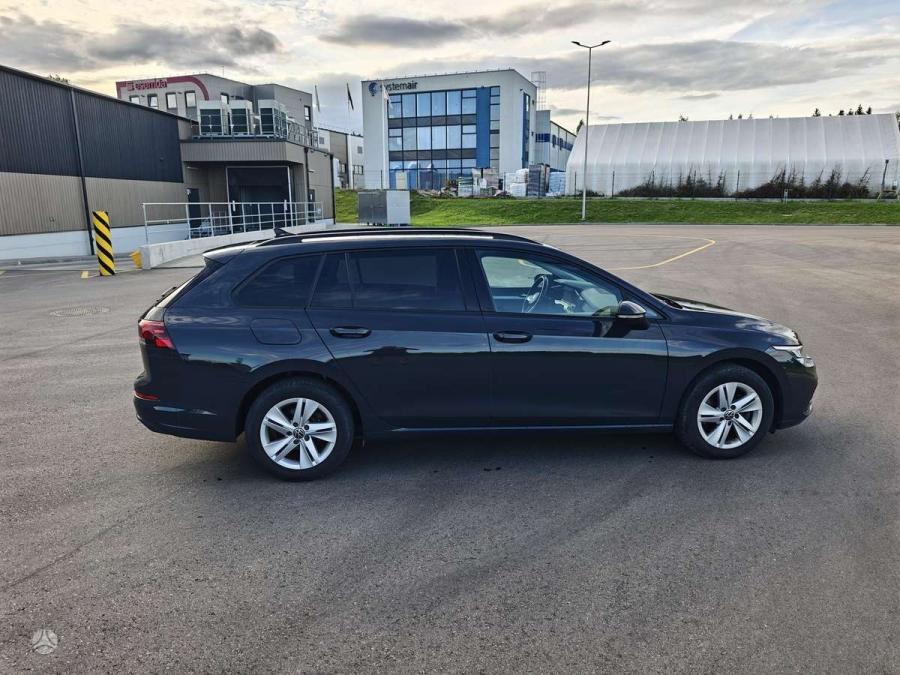 Grey Volkswagen Golf 2022 in Vilnius, with an engine capacity of 1.97 L and mileage of 178 thousand km for 15000 €, photo 5 on AUTOMOTO.COM.LV