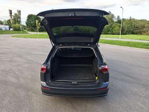 Grey Volkswagen Golf 2022 in Vilnius, with an engine capacity of 1.97 L and mileage of 178 thousand km for 15000 €, photo 12 on AUTOMOTO.COM.LV