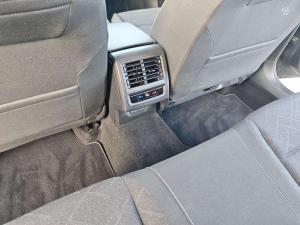 Grey Volkswagen Golf 2022 in Vilnius, with an engine capacity of 1.97 L and mileage of 178 thousand km for 15000 €, photo 19 on AUTOMOTO.COM.LV