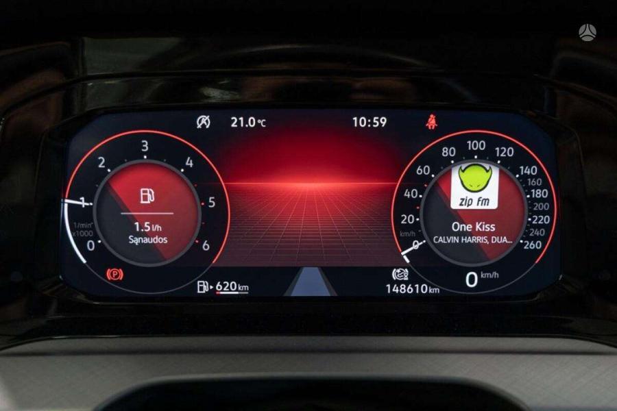 Pelēks Volkswagen Golf 2022 Viļņa, ar dzinēja tilpumu 2.00 L un nobraukumu 142 tūkst. km par 15150 €, foto 12 vietnē AUTOMOTO.COM.LV