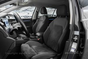 Pelēks Volkswagen Golf 2023 Tallina, ar dzinēja tilpumu 2.00 L un nobraukumu 158 tūkst. km par 18900 €, foto 16 vietnē AUTOMOTO.COM.LV