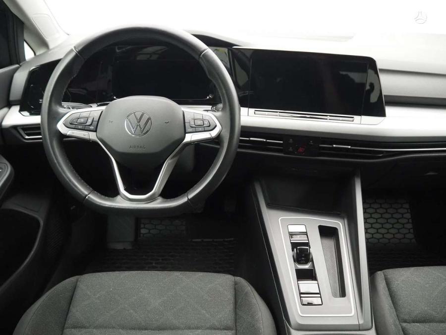 Серый Фольксваген Гольф 2023 в Вильнюс, объемом двигателя 1.97 л и пробегом 105 тыс. км за 19300 €, фото 19 на AUTOMOTO.COM.LV