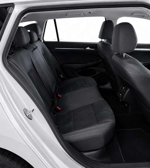 Pelēks Volkswagen Golf 2023 Kauņa, ar dzinēja tilpumu 1.97 L un nobraukumu 175 tūkst. km par 16400 €, foto 8 vietnē AUTOMOTO.COM.LV