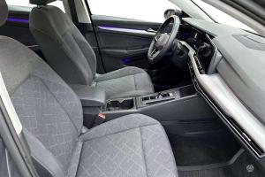 Grey Volkswagen Golf 2023 in Vilnius, with an engine capacity of 1.50 L and mileage of 36 thousand km for 18880 €, photo 7 on AUTOMOTO.COM.LV