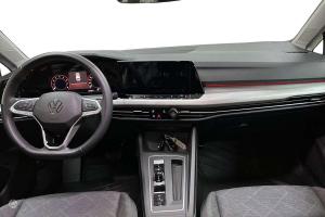 Grey Volkswagen Golf 2023 in Vilnius, with an engine capacity of 1.50 L and mileage of 37 thousand km for 19844 €, photo 8 on AUTOMOTO.COM.LV