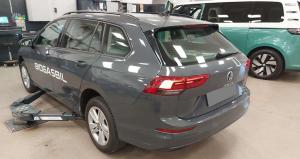 Grey Volkswagen Golf 2023 in Vilnius, with an engine capacity of 1.50 L and mileage of 42 thousand km for 19180 €, photo 5 on AUTOMOTO.COM.LV