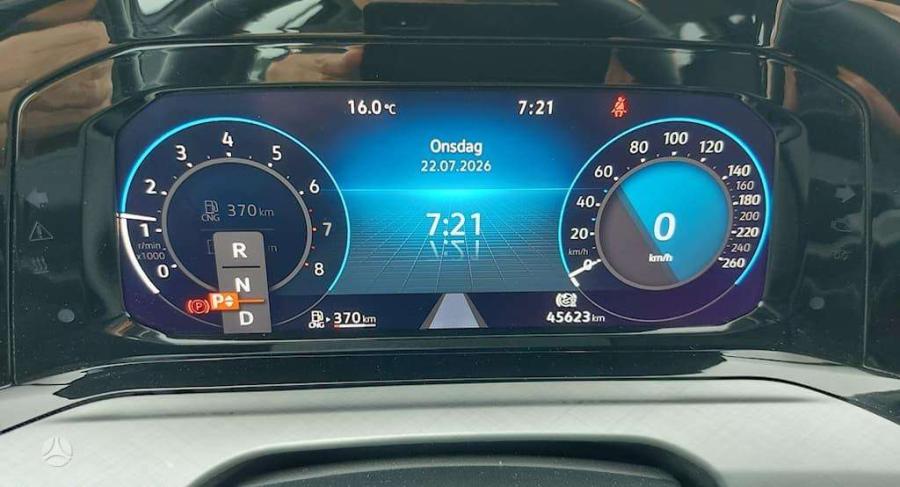 Pelēks Volkswagen Golf 2023 Viļņa, ar dzinēja tilpumu 1.50 L un nobraukumu 46 tūkst. km par 18880 €, foto 8 vietnē AUTOMOTO.COM.LV