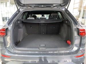 Grey Volkswagen Golf 2023 in Vilnius, with an engine capacity of 1.97 L and mileage of 165 thousand km for 17900 €, photo 11 on AUTOMOTO.COM.LV