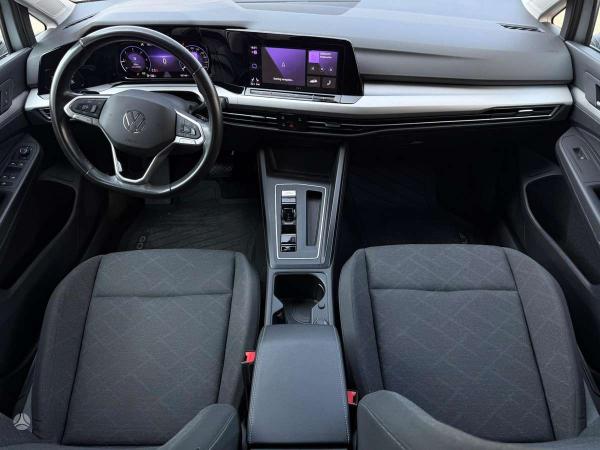 Grey Volkswagen Golf 2023 in Vilnius, with an engine capacity of 1.97 L and mileage of 92 thousand km for 18950 €, photo 6 on AUTOMOTO.COM.LV