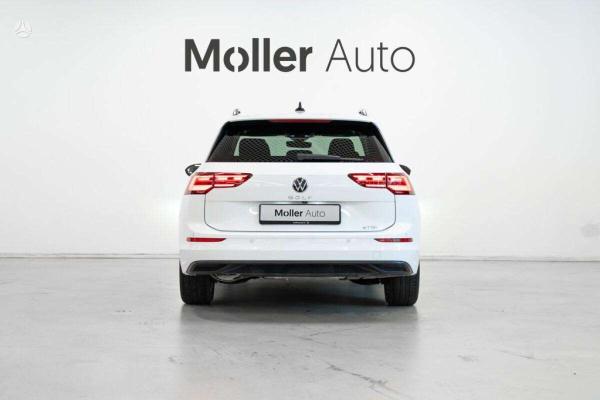 Grey Volkswagen Golf 2023 in Vilnius, with an engine capacity of 1.50 L and mileage of 129 thousand km for 16600 €, photo 7 on AUTOMOTO.COM.LV