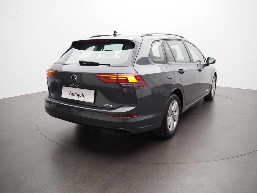 Grey Volkswagen Golf 2023 in Vilnius, with an engine capacity of 1.50 L and mileage of 117 thousand km for 16750 €, photo 5 on AUTOMOTO.COM.LV