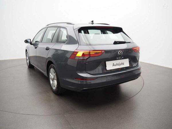 Grey Volkswagen Golf 2023 in Vilnius, with an engine capacity of 1.50 L and mileage of 117 thousand km for 16750 €, photo 7 on AUTOMOTO.COM.LV