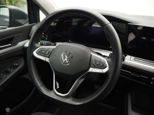 Grey Volkswagen Golf 2023 in Vilnius, with an engine capacity of 1.50 L and mileage of 117 thousand km for 16750 €, photo 21 on AUTOMOTO.COM.LV