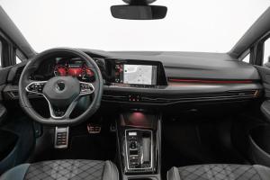 Grey Volkswagen Golf 2023 in Vilnius, with an engine capacity of 2.00 L and mileage of 147 thousand km for 21500 €, photo 13 on AUTOMOTO.COM.LV