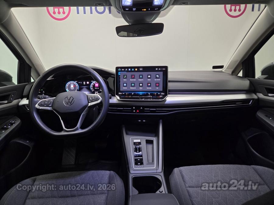 Pelēks Volkswagen Golf 2024 Tallina, ar dzinēja tilpumu 1.50 L un nobraukumu 32 tūkst. km par 22900 €, foto 9 vietnē AUTOMOTO.COM.LV